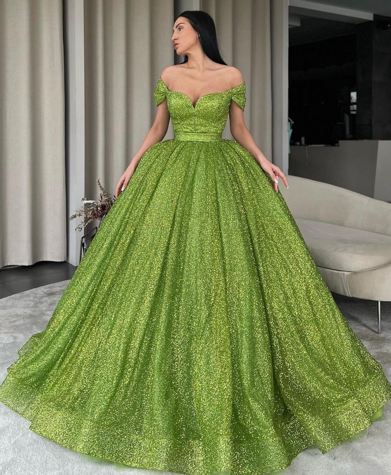 BG - 101 - Lia Stublla